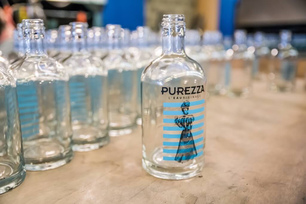 Nos bouteilles, notre fierté · Purezza